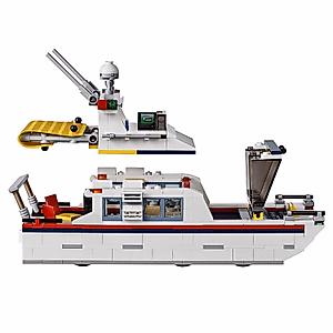 LEGO Creator 31052 Vacation Getaways Building Kit (792 Piece)