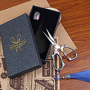 SHWAKK Squirrel Shaped Scissors 4.44 Inch Silver Embroidery Scissors Stainless Steel Sewing Scissor DIY Tools Dressmaker Shears Scissors for Embroidery, Craft, Needlework, Tailoring