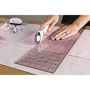 Cricut Rotary Cutter - Rotary Cutter for Fabric, Sewing and Quilting Projects - Compatible For Both Right- and Left-Handed Use - [60mm]
