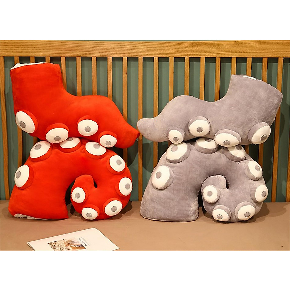 CZQAGCL Cute Octopus Pillow Funny Octopus Pillow Soft Sofa Bed Pillow Funny Bedroom Decoration Office Pillow (17.7in * 13.7in, Red)