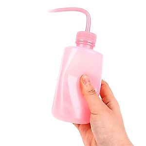 250ml Plastic Safety Wash Bottle, Pink Lab Squeeze Bottle with Narrow Mouth and Scale Labels, Squirt Bottle For Plant Flower Succulent Watering - 2 Packs