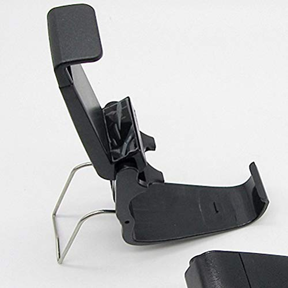2Pc Universal Phone Mount Bracket Gamepad Controller Clip Stand Holder for One Game Handle (Black) Cell Phone Automobile Accessories