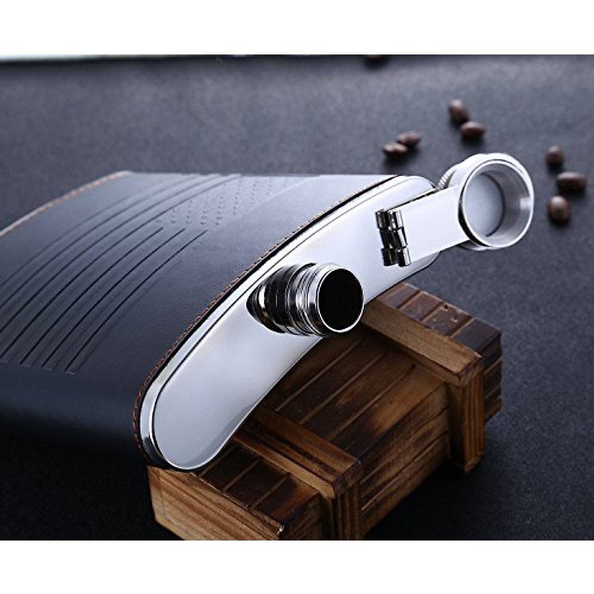 American Flag 18 oz Black Stainless Steel Whiskey Hip Flasks for Liquor with Leather Wrapped, TOX TANEAXON