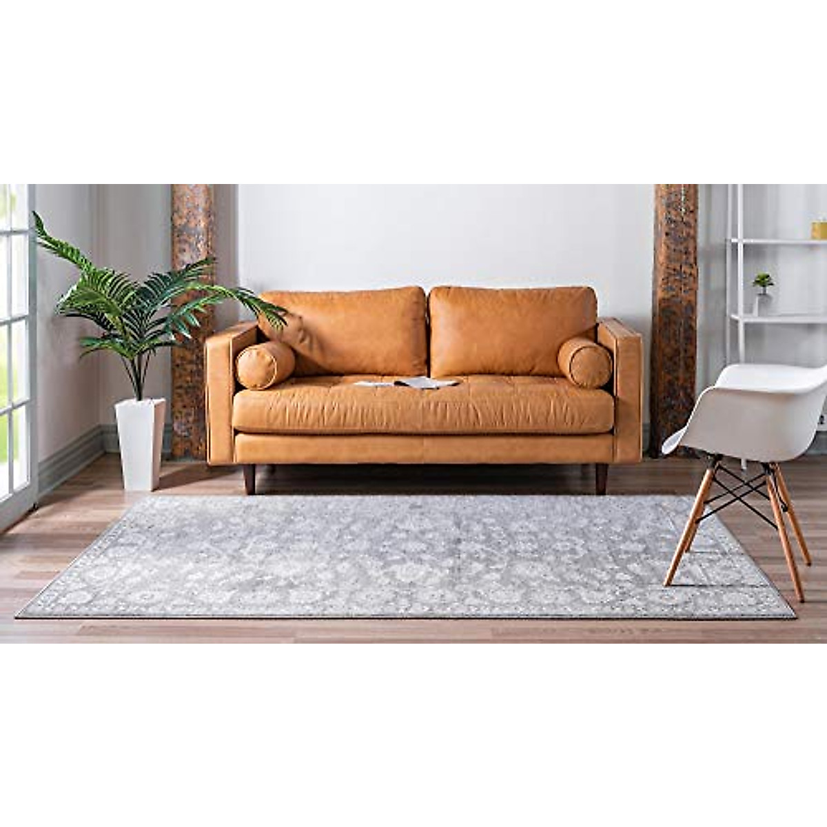 Rugs.com Boston Collection Rug – 3' x 5' Gray Low-Pile Rug Perfect for Living Rooms, Large Dining Rooms, Open Floorplans