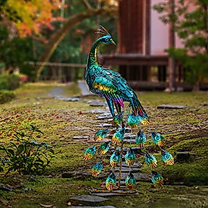 Kircust Metal Peacock Garden Statue and Sculpture, Peacocks Yard Art Lawn Ornament for Outdoor Backyard Porch Patio Decor(1-Piece)
