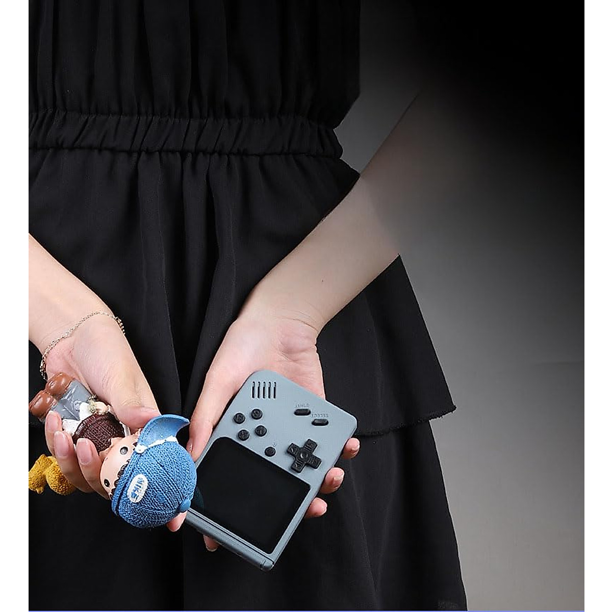 Handheld Game Console with Classical Retro Single and Multiplayer Games, 3.0 Inch Gameboy Kids Screen Portable Retro Video Game Console Support TV Connection (400 Games)