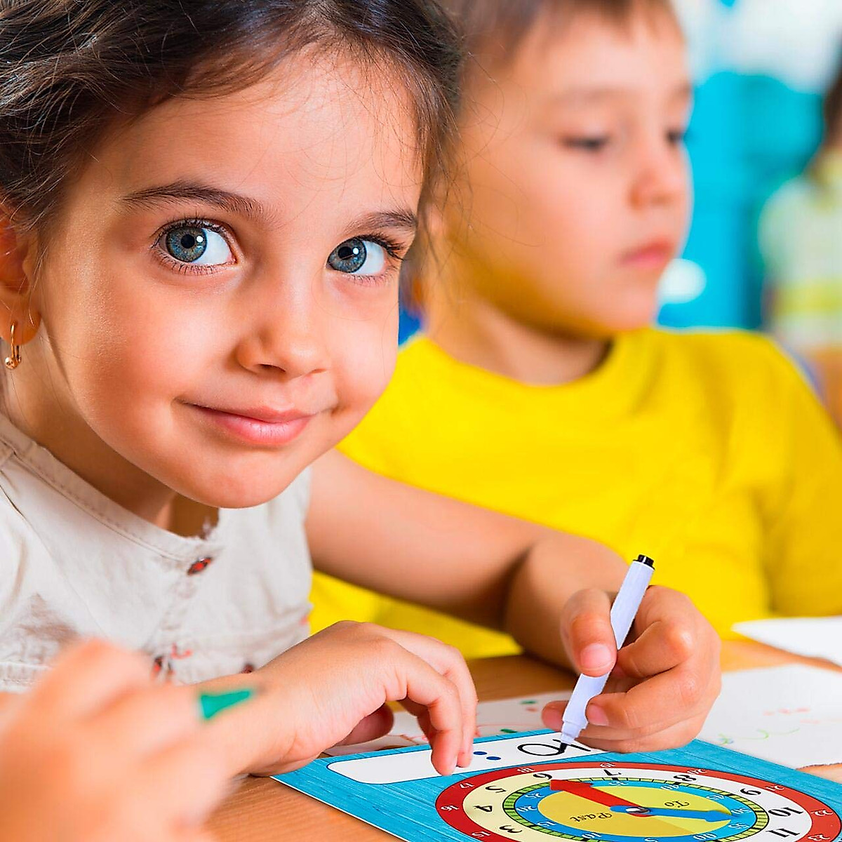 ZazzyKid Time Learning Analog Clock for Kids - Pack of 5 (7 x 8 Inches) with 5 Erasable Markers: Teach Children to Tell The Time