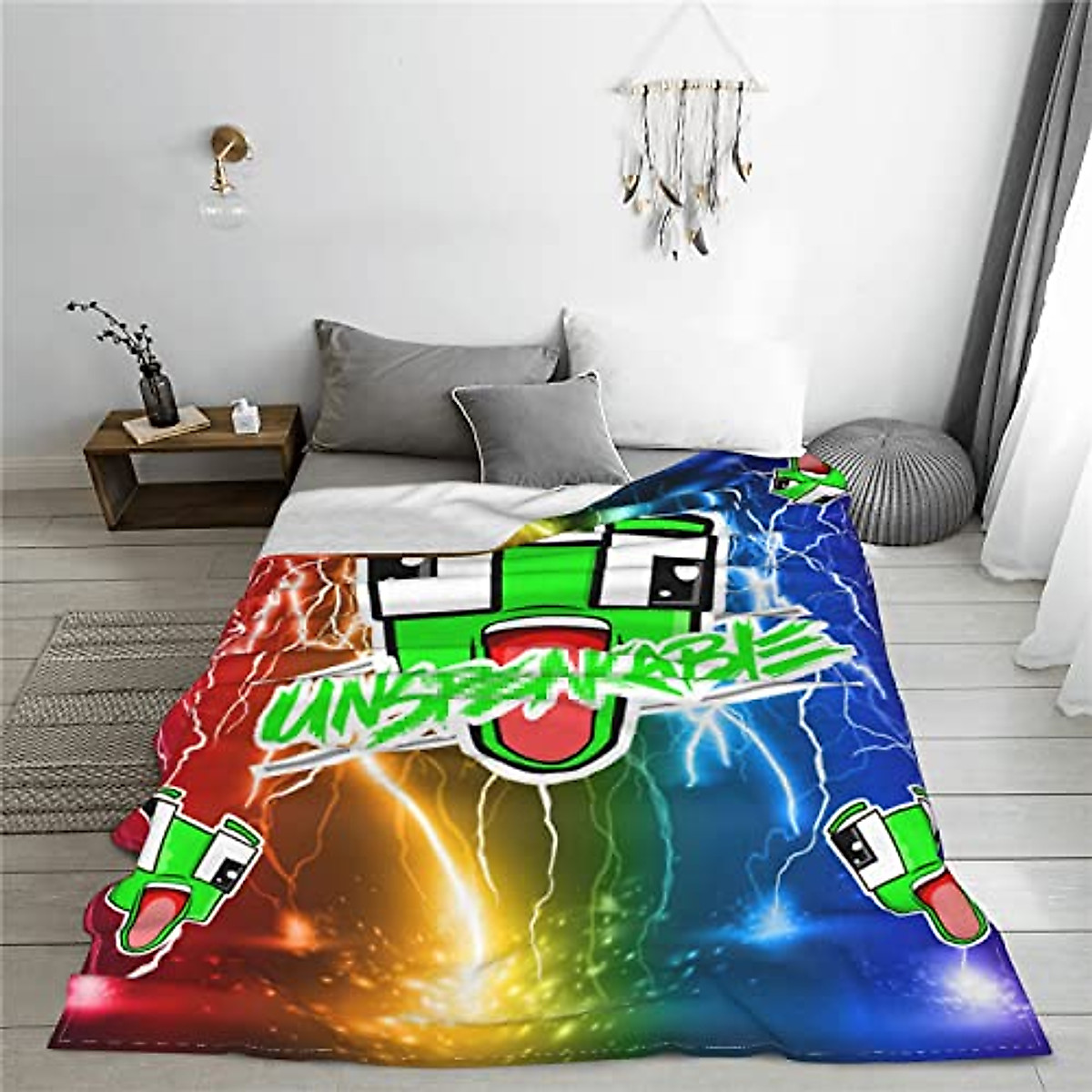 Afifuots Blanket Ultra-Soft Micro Fleece Blanket Throw All Seasons Warm Throw Blanket for Nap 60"X50" 1-2