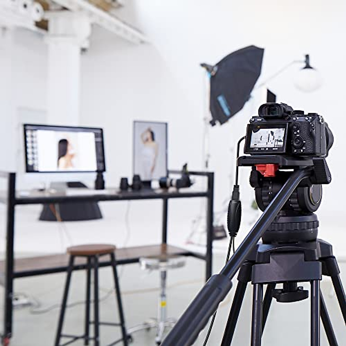 Alxum USB 3.0 Extension Cable 25FT, Active USB Extension Cable Male to Female with Signal Booster, Long USB Repeater/Extender Cord 7.5 Meters for Printer, Webcam, Mouse, with 5V2A Power Adapter