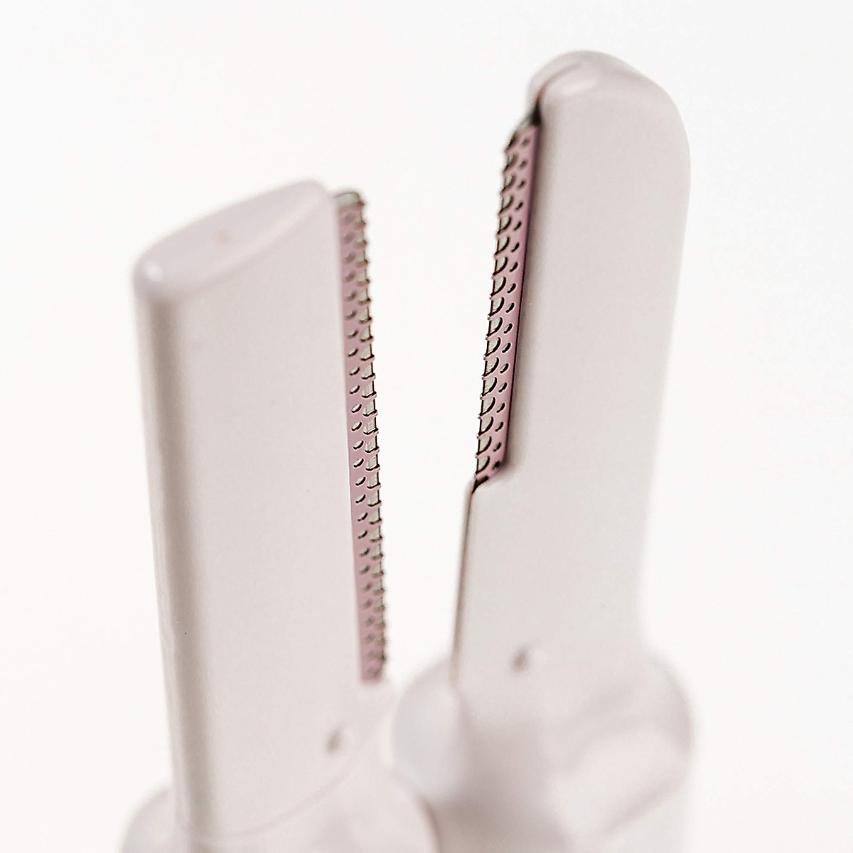 About Face Sonic Beauty-Wand Refill Blades for Exfoliating, 4 Pack â€“ Includes 2 Facial Blades & 2 Brow Blades