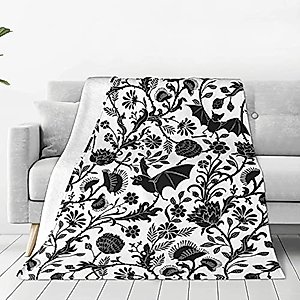 Goth Bat Blanket Soft Warm Lightweight, Gothic Halloween Throw Blanket Cozy Plush Warm Blankets for Adults Teens Pet 40x50 for Sofa Bed