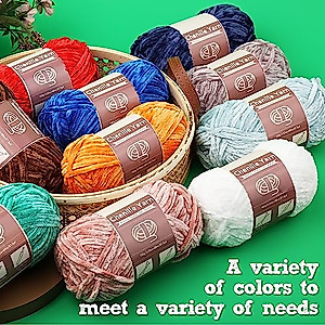 LUNARM 3 * 100g Chenille Yarn, Yarn for Crocheting Knitting with Big Eye Needles, Handcrafts Weaving Soft Chenille Yarn for Making Blankets, Clothes, Pattern Knitting Creations (Peach Pink)