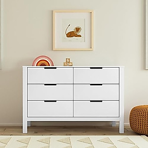 Carter's by DaVinci Colby 6-Drawer Dresser in White