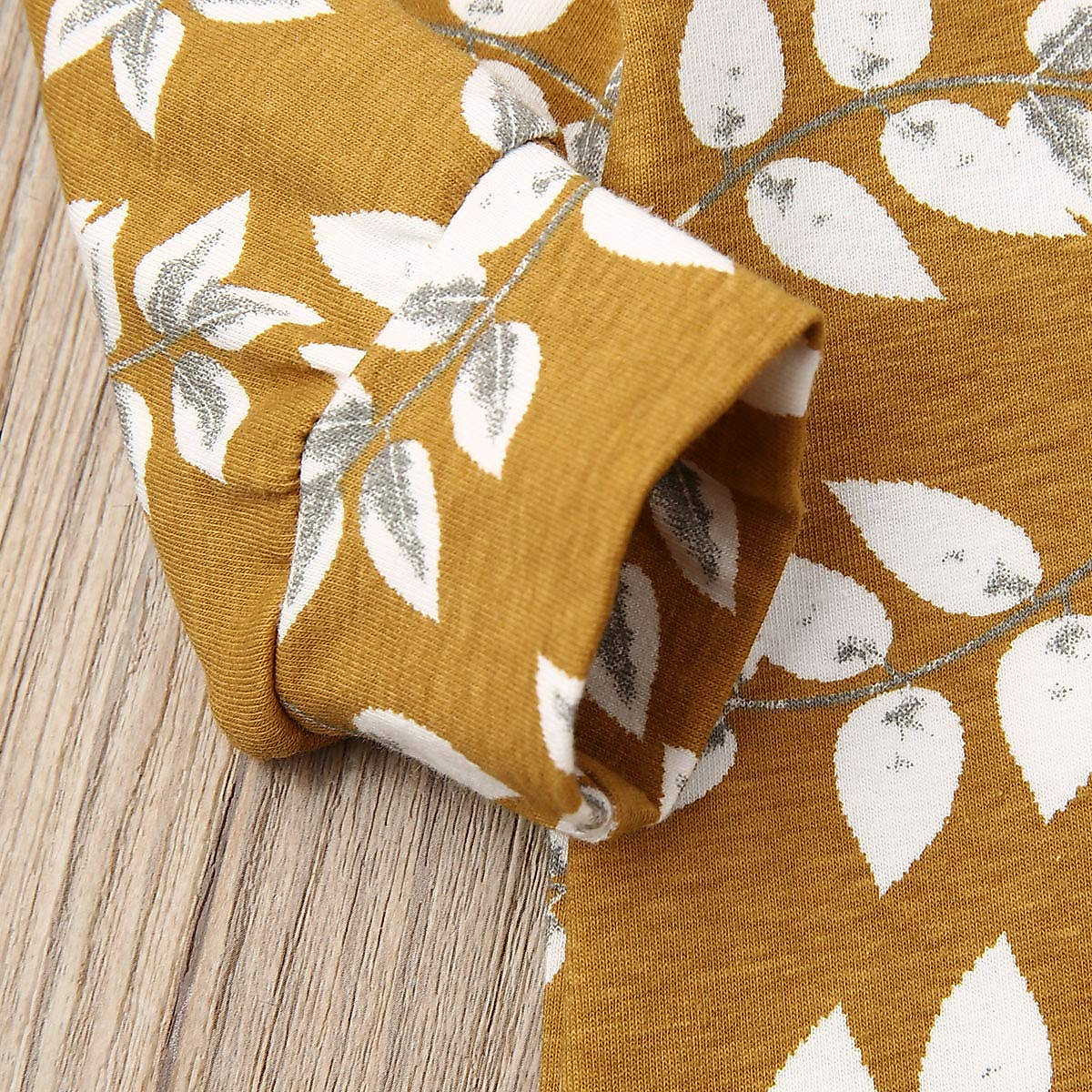 Ayalinggo Newborn Baby Girl Boy Romper Jumpsuit Footed Romper Ruffle Footie Bodysuit Fall Winter Outfit Clothes (Floral Footies, 0-3 Months)