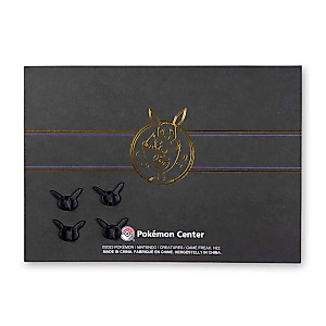 Pokémon Center: Graduation Pikachu 2023 Pokémon Pins & Greeting Card