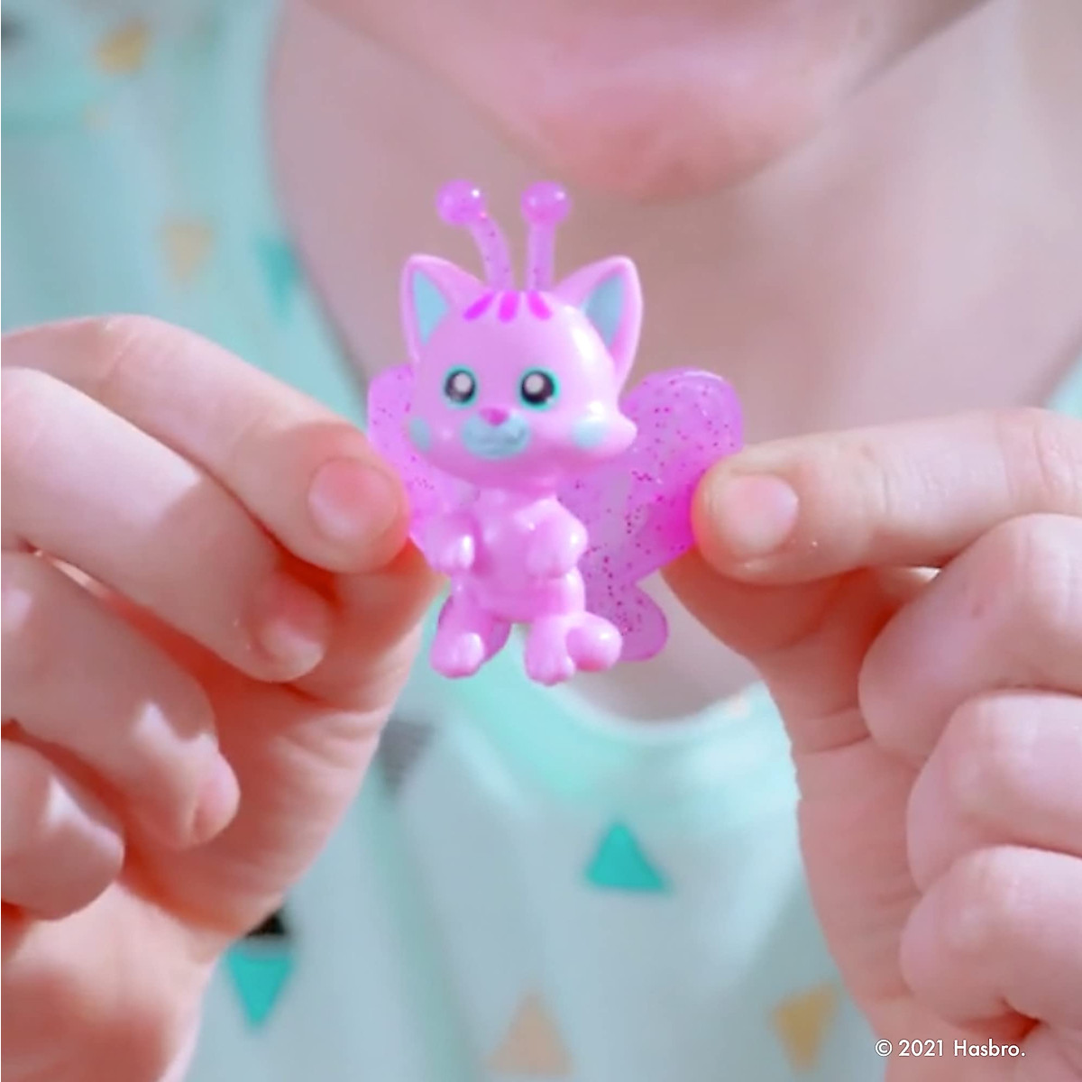 Baby Alive Glo Pixies Minis Doll, Plum Rainbow, Glow-in-The-Dark Doll for Kids Ages 3 and Up, 3.75-Inch Pixie Toy with Surprise Friend