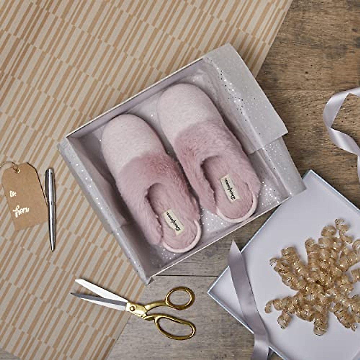 Dearfoams Women's Dahlia Rib Knit Scuff Slipper, Pale Mauve, Large