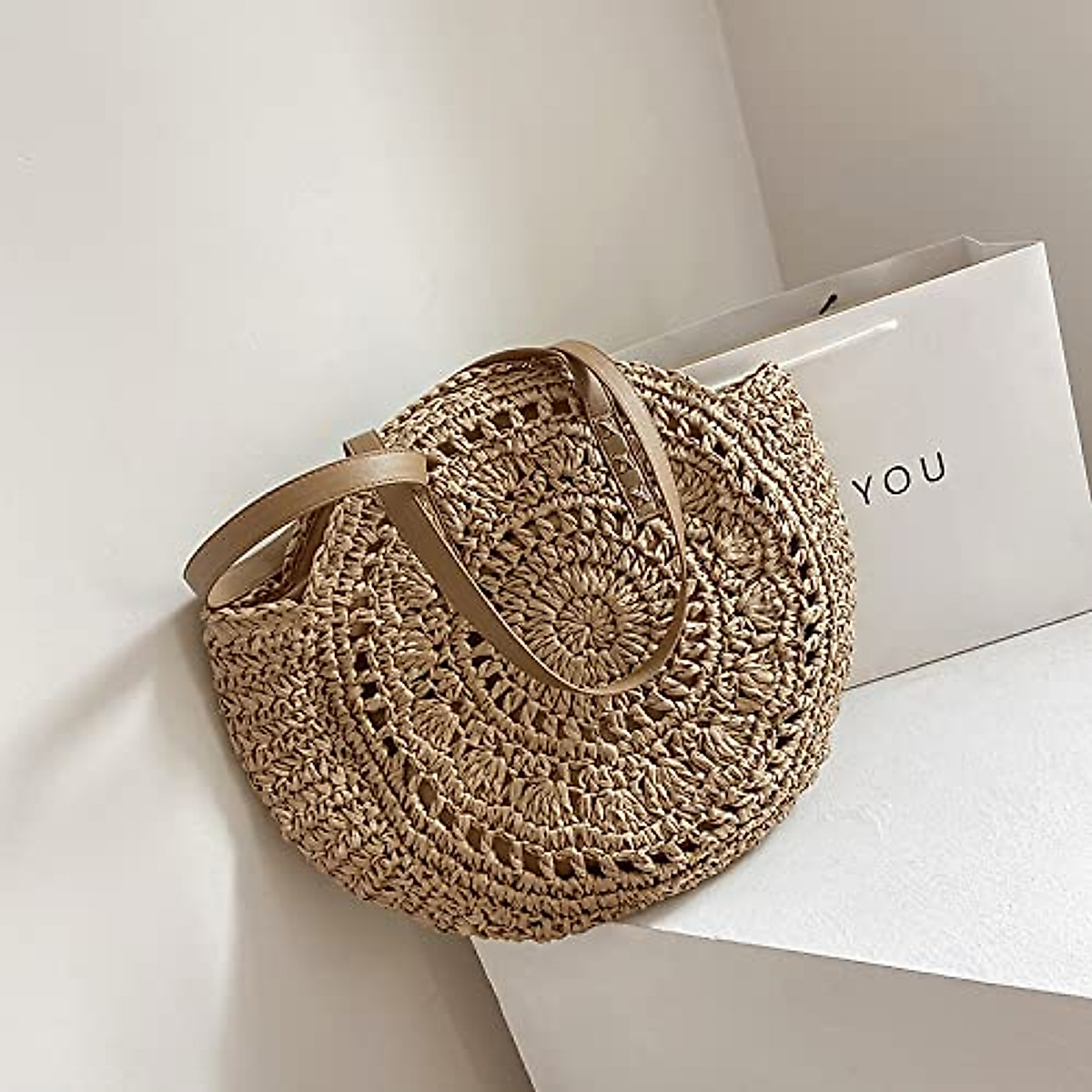 INS female literature and art small large capacity handmade beach weave retro shoulder straw bag(2)