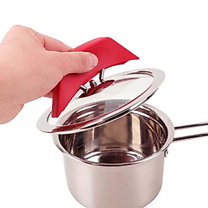 WSERE 4 Pieces Silicone Assist Handle Holder Pot Grip Cover Pot Holder for Cast Iron Skillets, Metal Cookware Frying Pans, 2 Black 2 Red Non-Slip Scald-Proof Heat Insulated Pans Pot Handle Covers