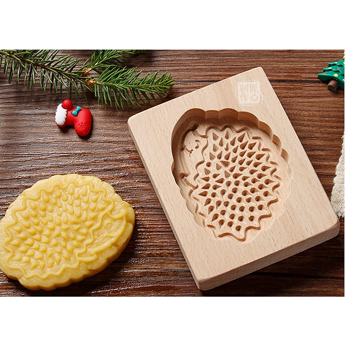 Carved Wooden Cookie Mold Kitchen Cookie Cutter Gingerbread, Cookie Stamp Molds for Springerle, Tragacanth, Marzipan, Russian Pryanik, Gingerbread, Lebkuchen and Tirggel (hedgehog)
