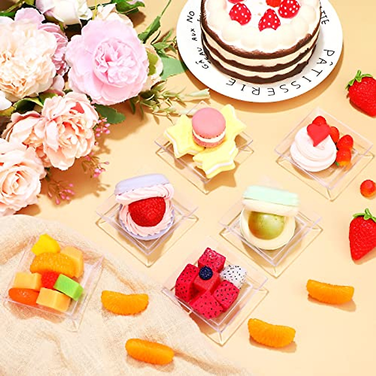 Gandeer 200 Pieces Mini Square Dessert Plates 2.5 x 2.5 Inch Disposable Appetizer Plates Small Clear Plastic Plates for Dessert Salad Appetizer Sauces Tastings Cake Wedding Party Serving