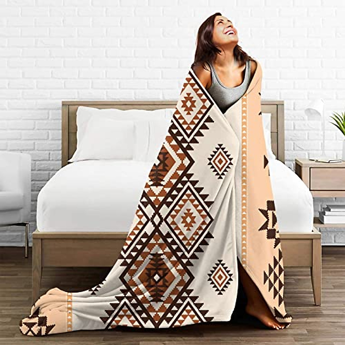 Native American Throw Blanket Boho Style Plush Fleece Flannel Blanket Lightweight Soft for Sofa Couch Bed Living Room Pet Suitable for All Seasons 80"x60"