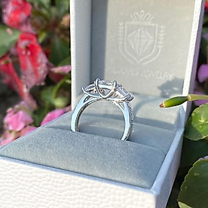 SHELOVES 2 Ct Three-stone Princess Cut Cubic Zirconia Engagement Ring for Women 925 Sterling Silver Sz 7