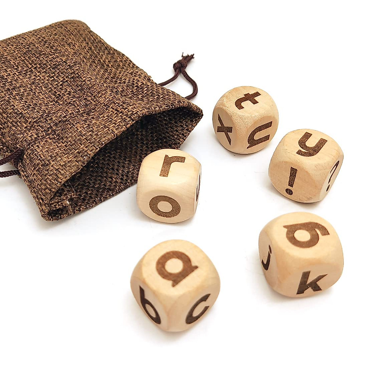 Hometu 5Pcs/Set 20MM Wooden Letter Dice Set, 6-Sided English Letter Pattern Engraved Wood Rolling Dices with Linen Bag, Yellow