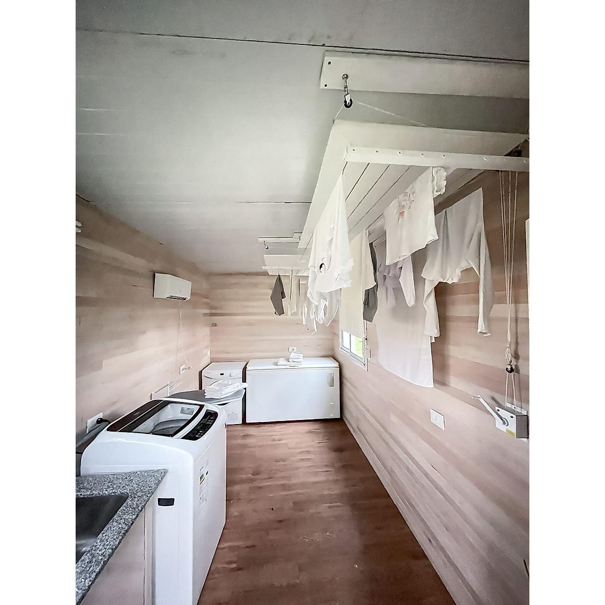 Höllsen Ceiling Mounted Clothes Drying Rack Made of Aluminium Perfect Design for Laundry Room