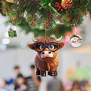 Cartoon Cow Decorative Hanging Ornament for Cars Backpacks Cute Acrylic Highland Cow Pendants Christmas Tree Decorations (Non-3D 10pcs cows, 8.5cm/3.35inch)