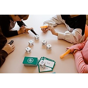 SolidRoots Cat•a•gories - Fast Thinking, Dice-Swapping Game