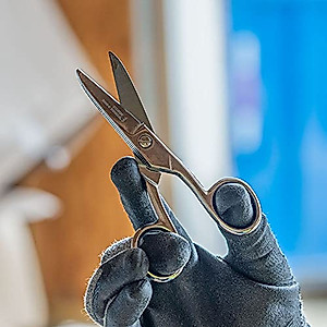 Klein Tools 2100-5 Electrician Scissors for Heavy-Duty Cutting, Corrosion Resistant, 5-1/4-Inch