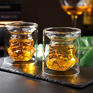 HEYVGO 25.3oz Whiskey Decanter Set with 2 5.0oz Glasses, Whiskey Flask Carafe Decanter, Whiskey Carafe for Brandy, Scotch, Vodka, Gifts for Dad, Husband, Boyfriend