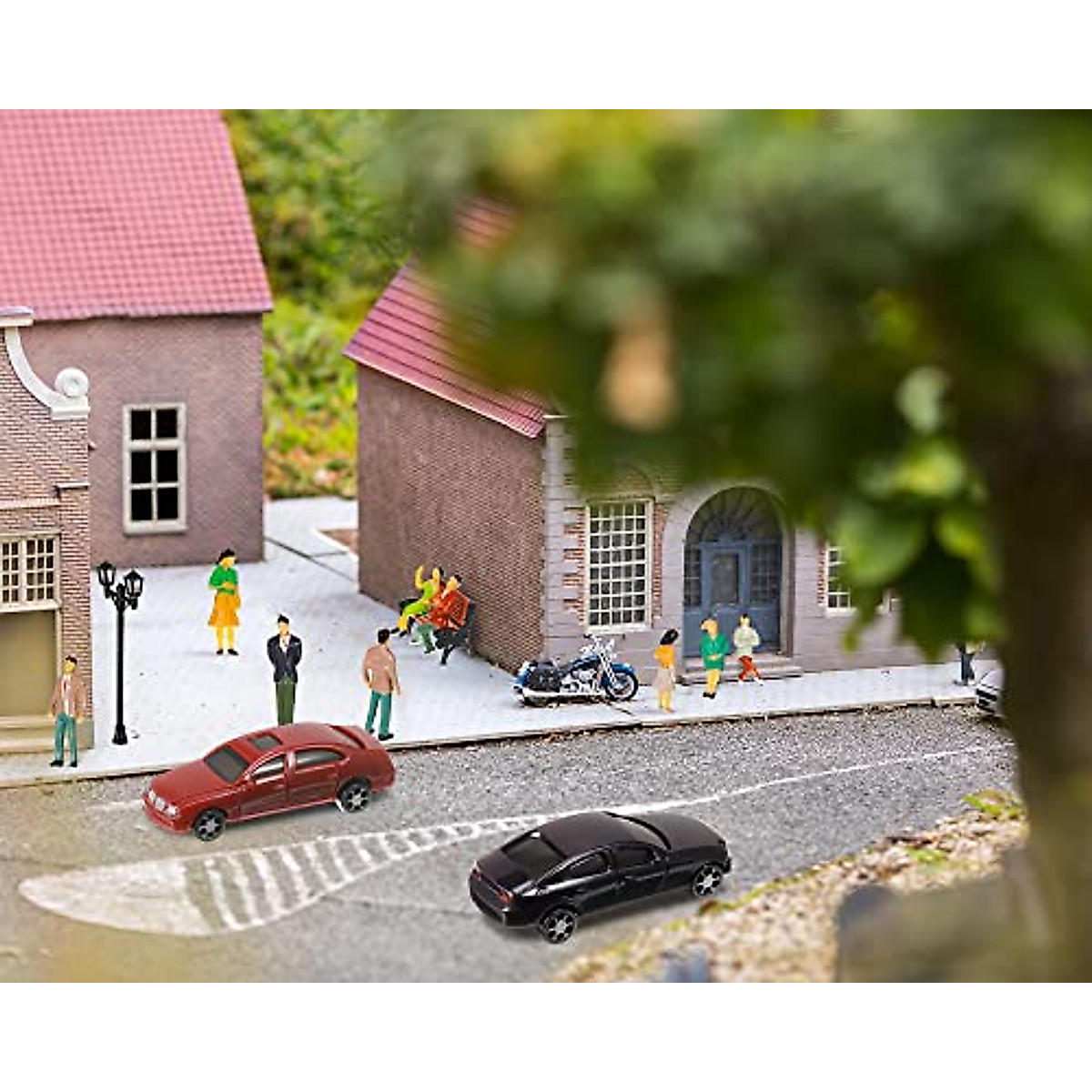 64 Pcs Railway Scenery Model Trains Architectural 1: 50 Scale Painted Figures Include Miniature People Mini Cars Light Lamp Bench Lawn White Colored Lines Trees Train Accessories for Micro Scene DIY