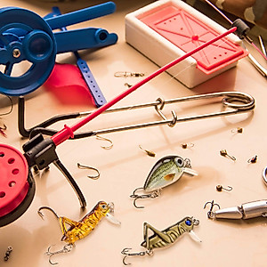 10 Pieces Mini Fishing Lures Fishing Hard Baits Hooks Crankbaits Fishing Lures Baits Topwater Lures for Freshwater Saltwater Trout Bass Perch Fishing Lures with Box (Locust and Fish Series)