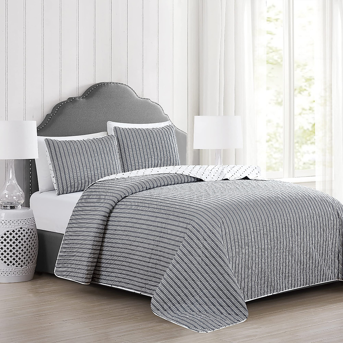 Market & Place 3 Piece Reversible Quilt Set with Shams | All-Season Soft & Lightweight Bedspread with Modern Striped Pattern | Nora Collection (Full/Queen, White/Grey)