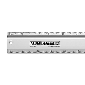 Alumicolor AlumiCutter Aluminum Straight Edge w/Blade for Office, School, Engineering and Framing, 18IN, Silver