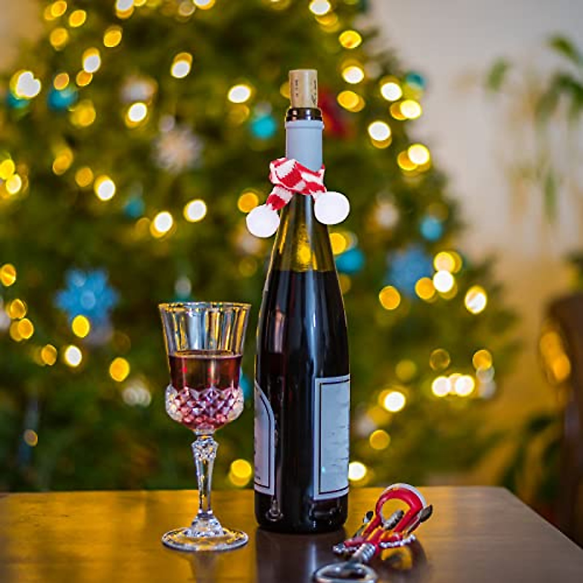 LUOZZY 18Pcs Christmas Mini Knit Scarf Miniature Snowman Scarf Mini Doll Scarf Mini Santa Claus Scarf Christmas Knitted Scarf for Wine Bottle Christmas Party Supplies (Red White, 1 * 23cm)