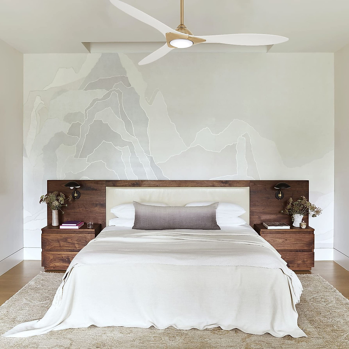 MINKA-AIRE CeilingF868 Ceiling Fan (Soft Brass/Flat White)