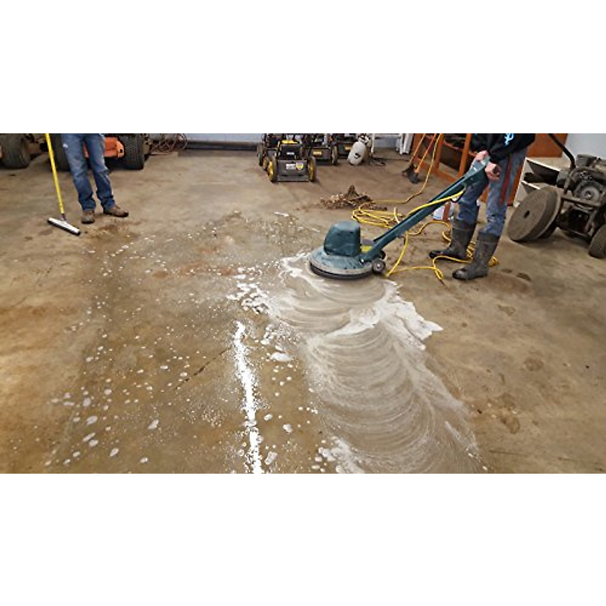 Concrete DNA™ Resin Satellite Pads (16, 30)