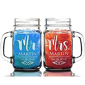 Mr. Mrs. Set of 2 Mason Jars Couples Personalized Glasses Wedding Favor for Bride Groom Newlyweds to Be Husband Wife 50th 25th Idea Personalized Last Name Couple Present