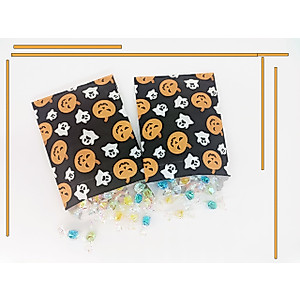 MENDERRY Paper Halloween Treat Candy bags Trick or Treat Bags Treat Bags Party Favor Cookie Bag