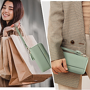 Travelambo Womens Wallet Tassel Bifold Ladies Clutch Wristlet Wrist strap Long Purse (Access Green Blooming)