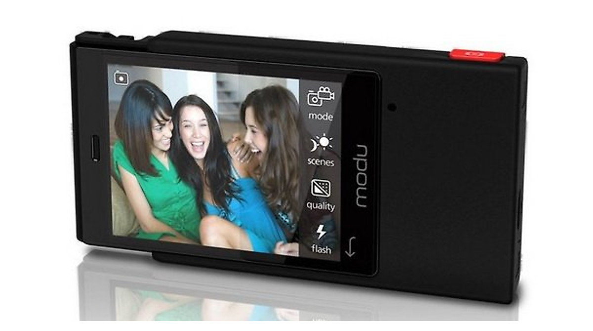 Modu T: Smallest 3G Smartphone with Camera & Armband