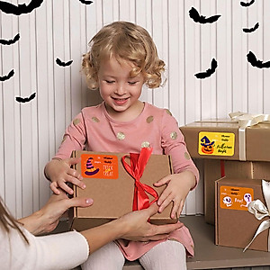 Lucleag 300PCS Halloween Tags Stickers for Wrapping, Self Adhesive Halloween Pumpkin Ghost Bat Spider Witch Hat Gift Stickers Wrap Tags for Halloween Presents Holiday Decorations