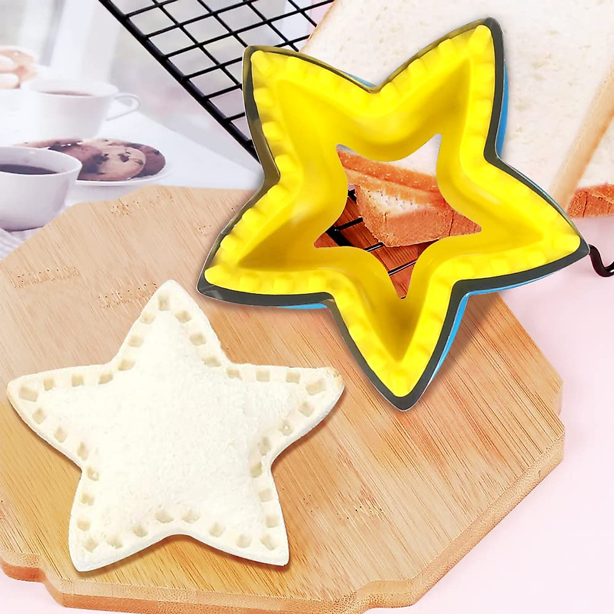 32 Pcs Sandwich Cutter Set, FineGood Sandwich Cutter and Sealer Cookie Cutters Vegetable Fruit Cutters Shapes for Kids with Food Picks Brush