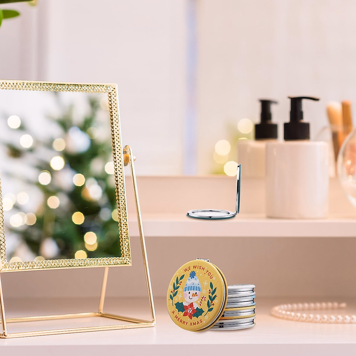 16 Pieces Christmas Compact Mirror Small Magnifying Travel Mirror Bulk Mini Round Pocket Purse Makeup Mirrors Set Folding Portable Handheld 1x/ 2x Magnification for Mom Daughter Christmas Gift