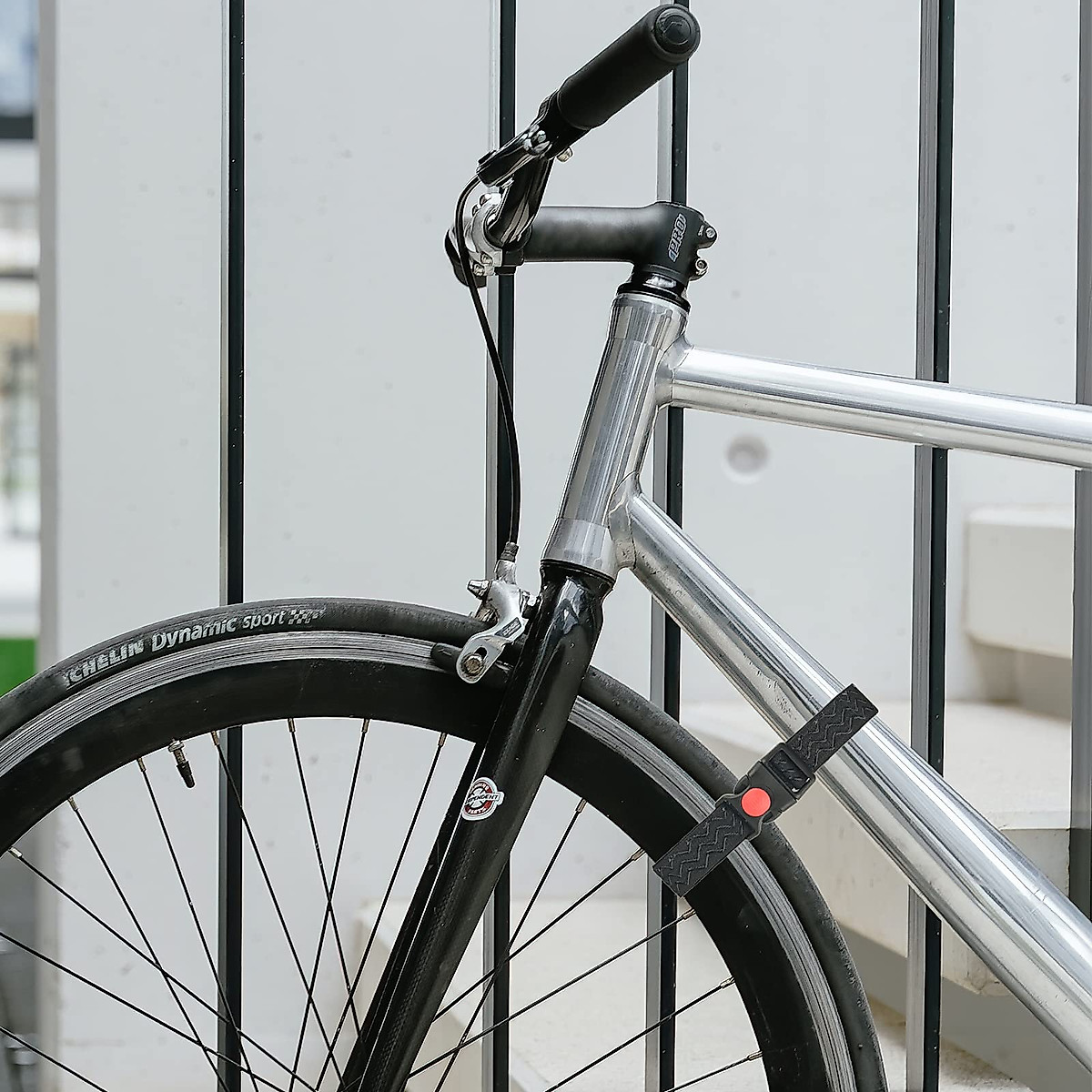 Cosmos 2 Pcs Bike Wheel Stabilizer Straps Anti-Slip Adjustable Fastening Tie Down Straps Reusable Versatile Hook & Loop Securing Straps