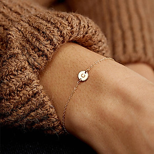 18K Gold Plated Stainless Steel Initial Bracelet Personalized Letter Charm Bracelet Small Dainty Disc Monogram Name Bracelet for Women (C)