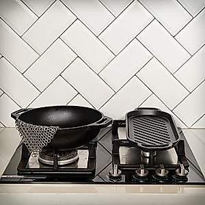 Mythrojan Chainmail Stainless Steel Scrubber: Ideal for Cleaning Cast Iron Skillet, Wok, Cooking Pot, Griddle or Cast Iron Cauldron Maintenance